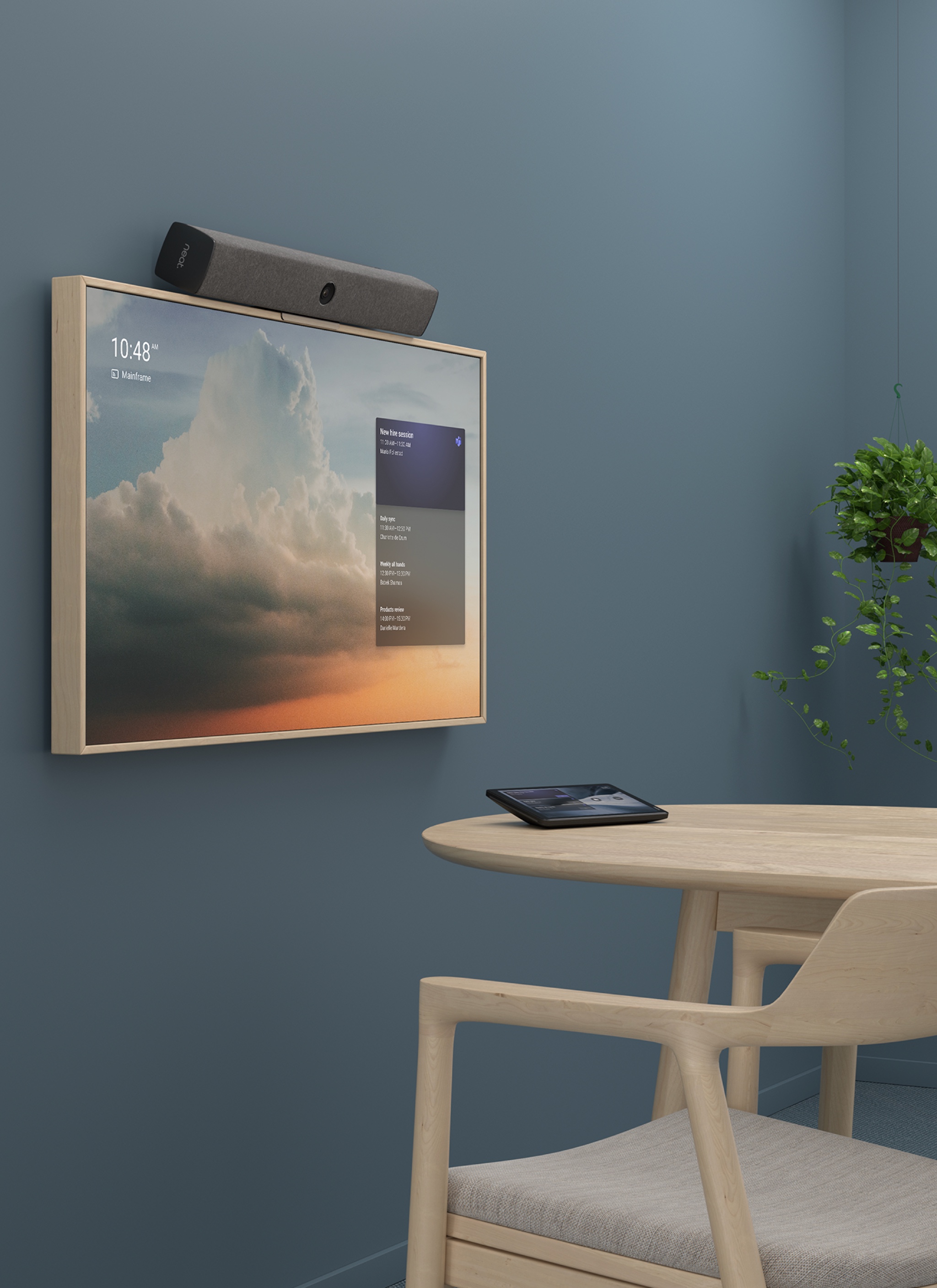 Better collaboration with Neat + Microsoft Teams